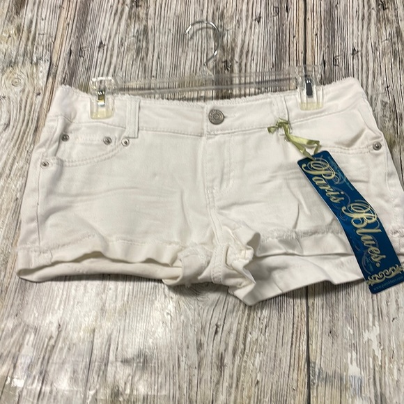 Paris Blues | Shorts | Nwt Paris Blues Denim White Jean Shorts | Poshmark